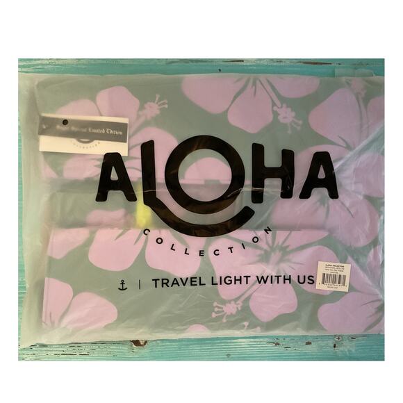 ALOHA Collection | Bags | Aloha Collection Super Special Limited ...